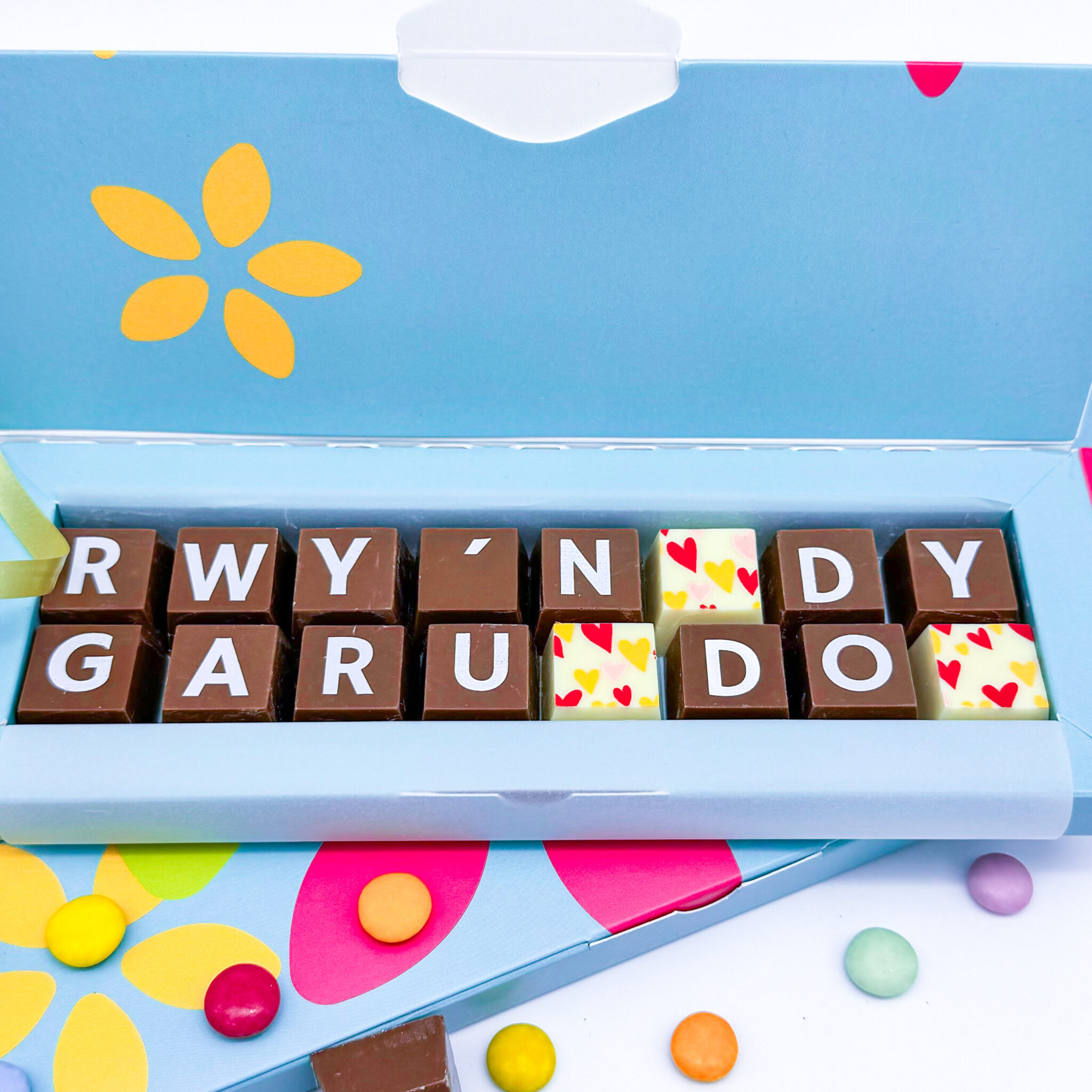 Caru Ti Am Byth or Rwy'n Dy Garu Do Welsh Chocolate Gift - Cocoapod
